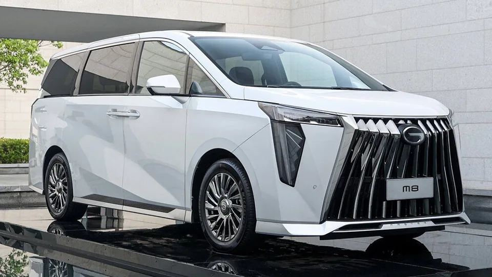 GAC M8: Ưu đãi, Bảng giá 12/2025 & đánh giá chi tiết