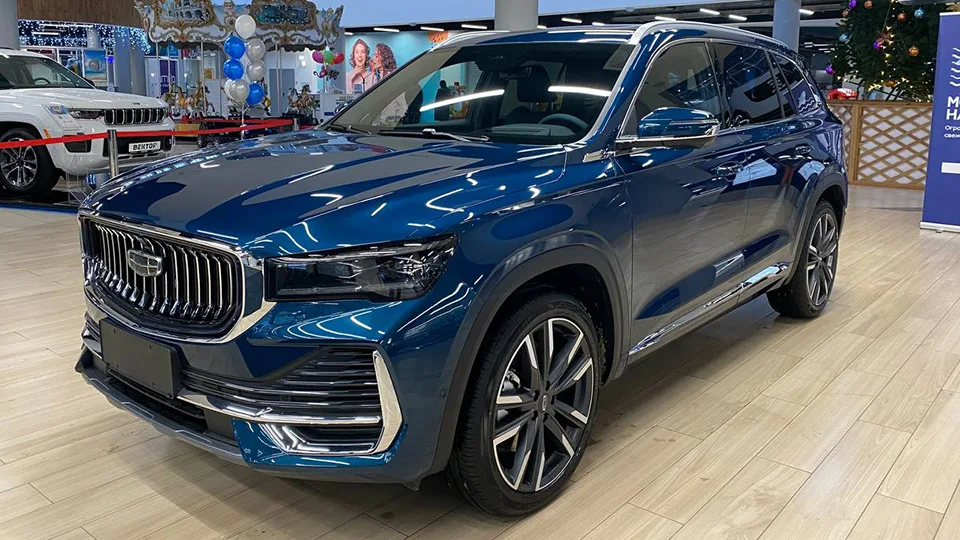 Geely Monjaro: Ưu đãi, Bảng giá 10/2025 & đánh giá chi tiết